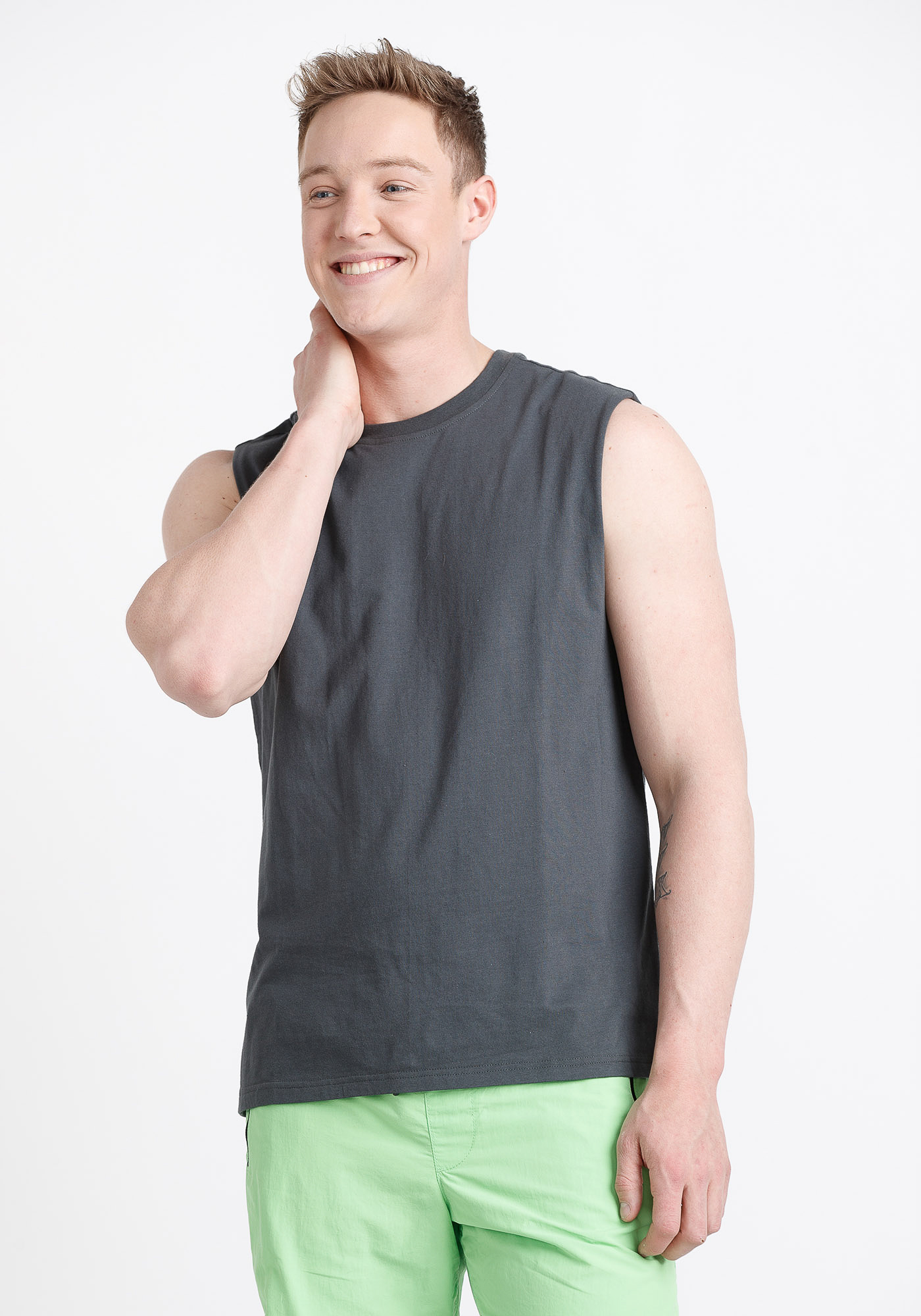 Men's Solid Sleeveless Warehouse One